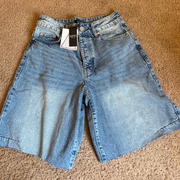 Boohooman | Shorts | Boohoo Man Jorts Stone Washed Distressed Hem Size ...